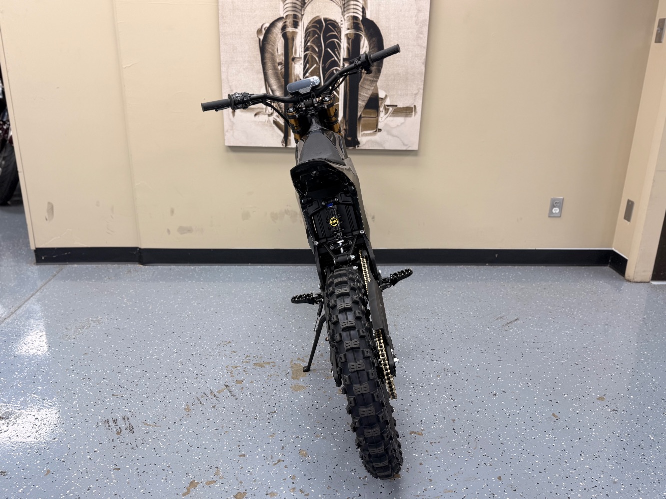 2026 Arctic Leopard XE Pro S - Motomax